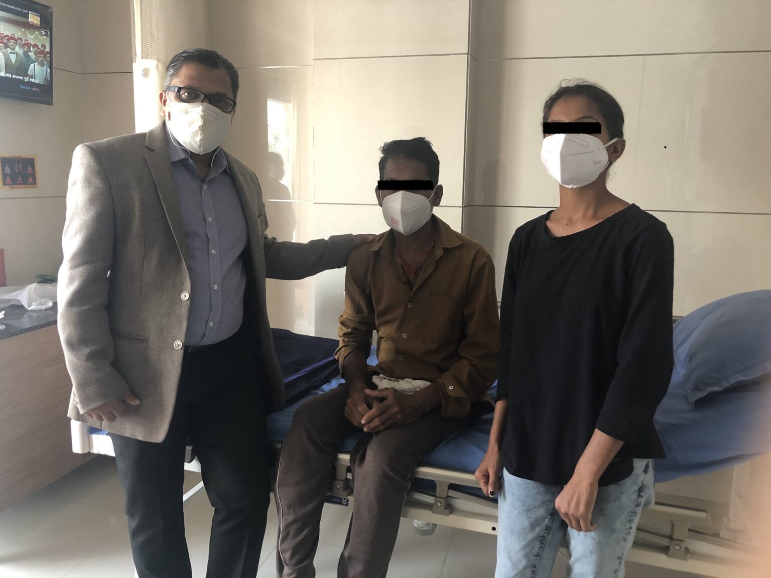 SAVING THE KIDNEY WHILST REMOVING THE KIDNEYCANCER THROUGH A KEYHOLE ...